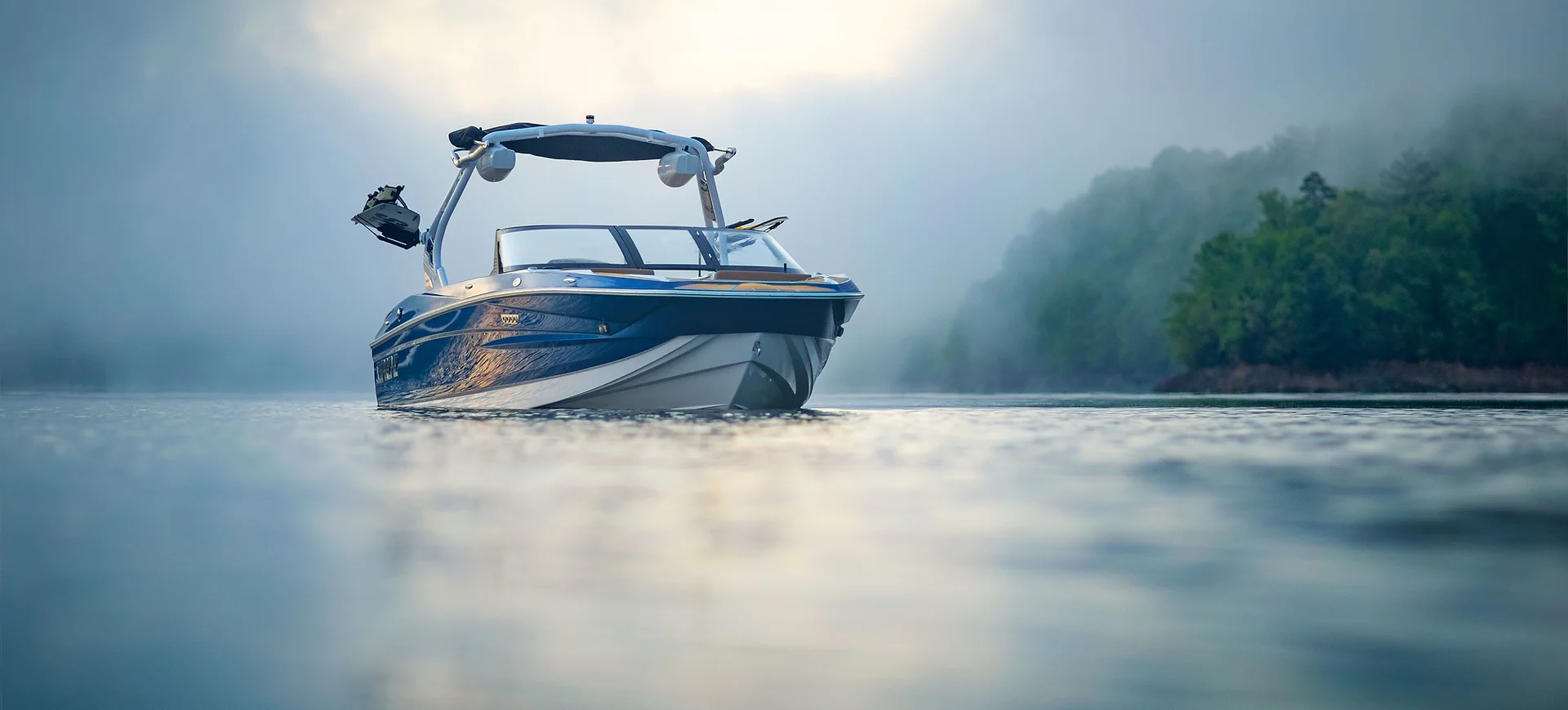 SUPREME Towboats – wakesurfboats